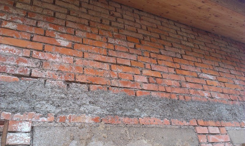 Daruji plné pálené cihly-stavební suť | Stavební bazar